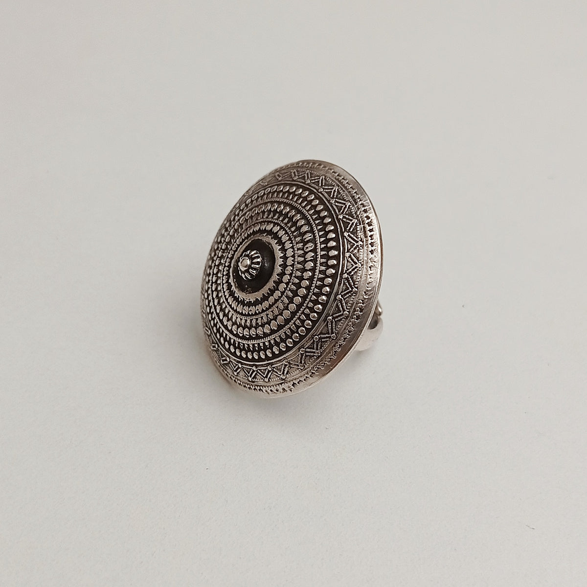 SHIELD RING – Silver Streak Store